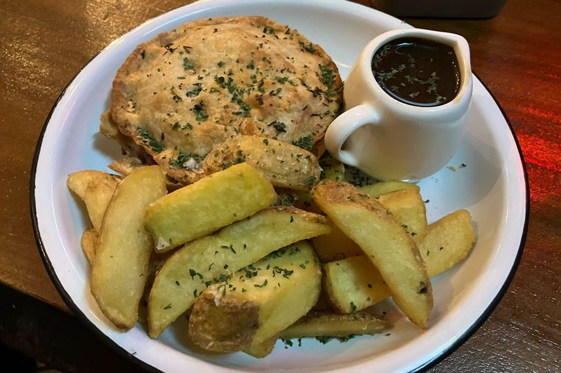 I ate an 'award-winning' pie in Hull's Old Town and now I want to try ...