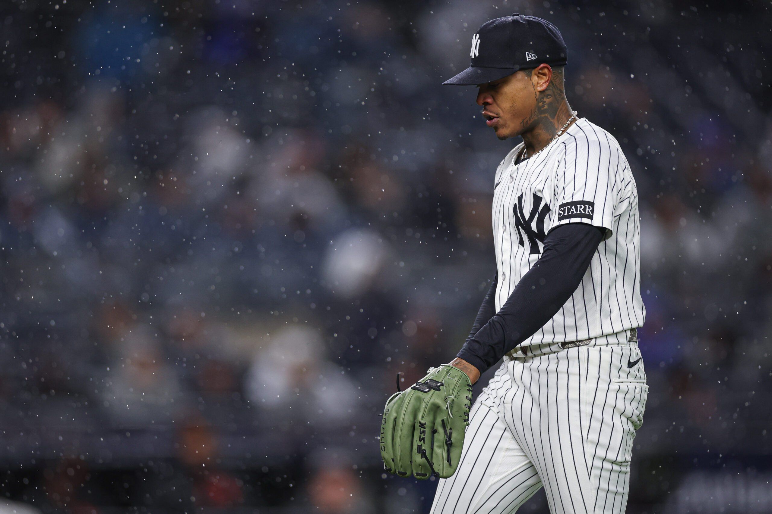 Yankees 1, Giants 9: Good news and bad news from a rainy blowout