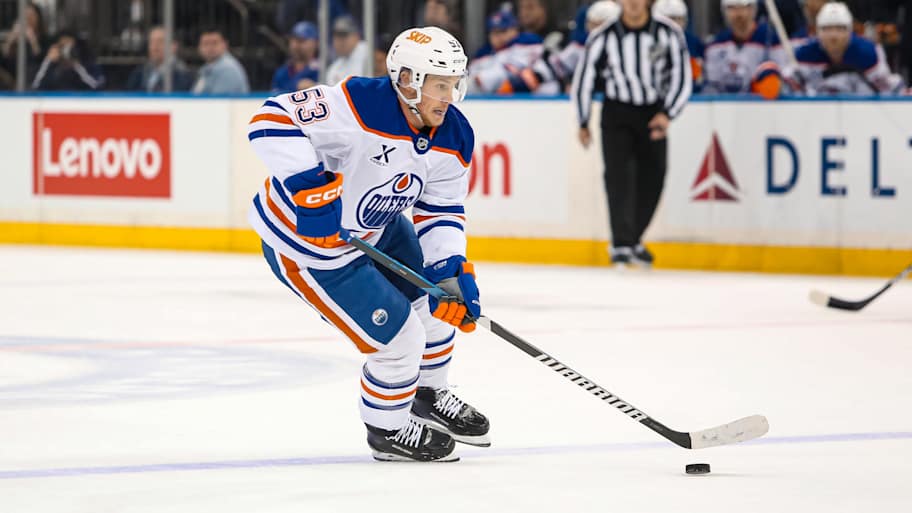 Oilers 15-Year Veteran Set for Playoff Debut