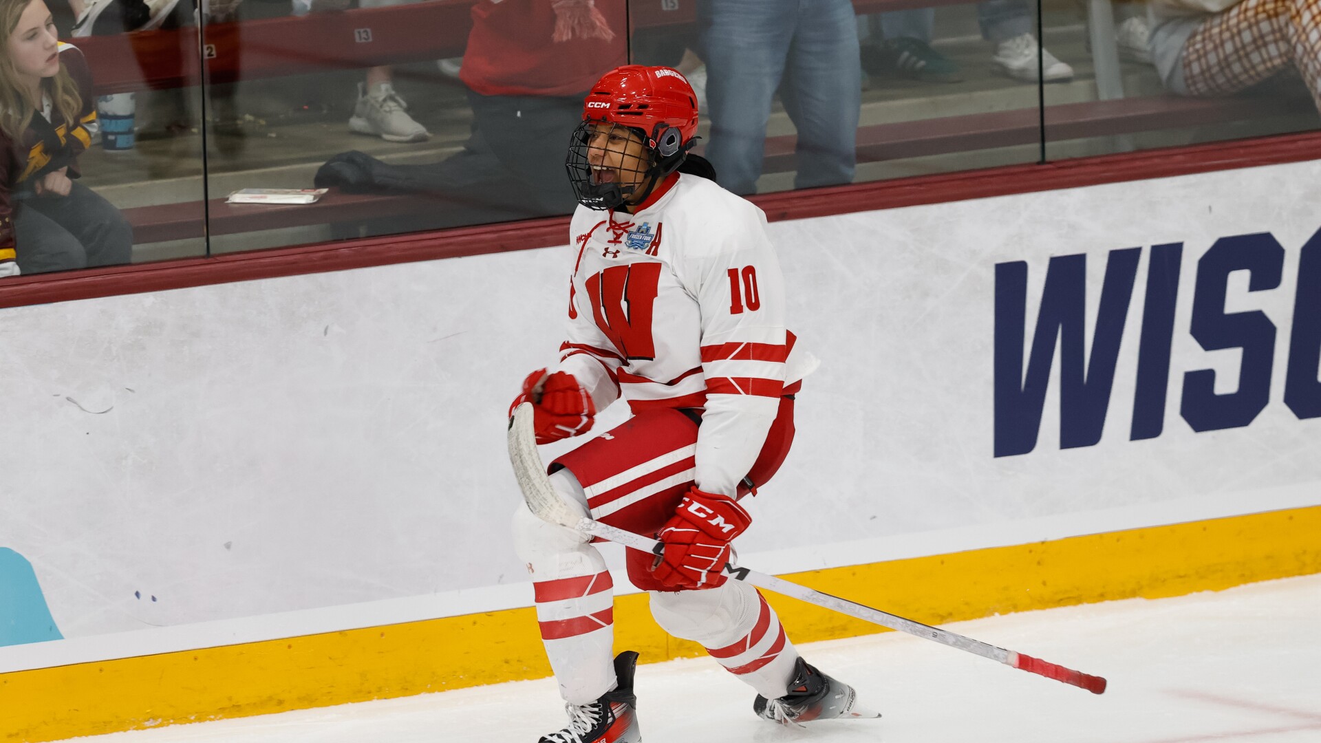 Wisconsin’s Laila Edwards is quickly establishing herself as future ...