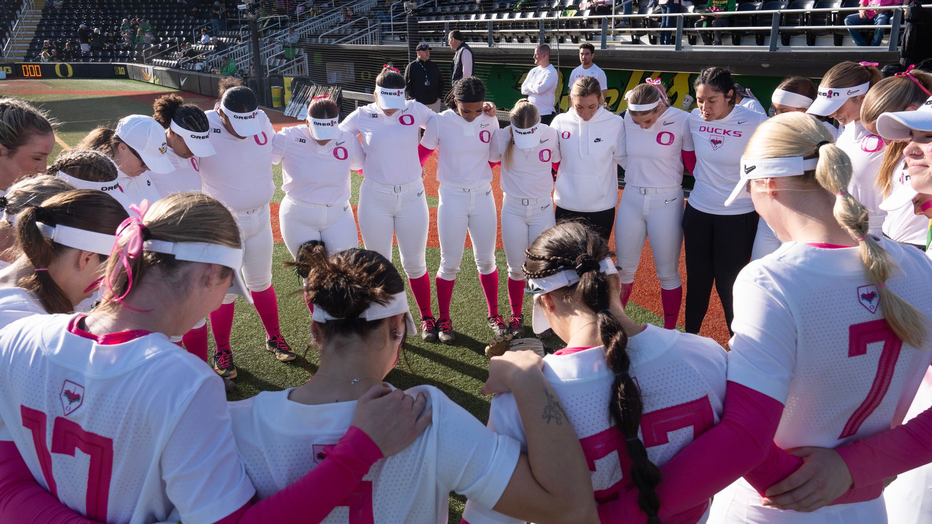 Softball Recap: Oregon vs Minnesota - Game 1