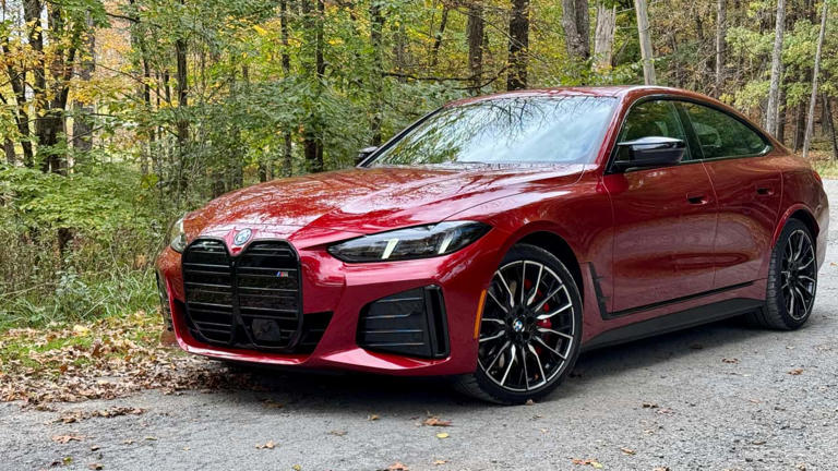 U.S. EV Sales Shot Up 11% In Q1. Tesla Plunged 9%