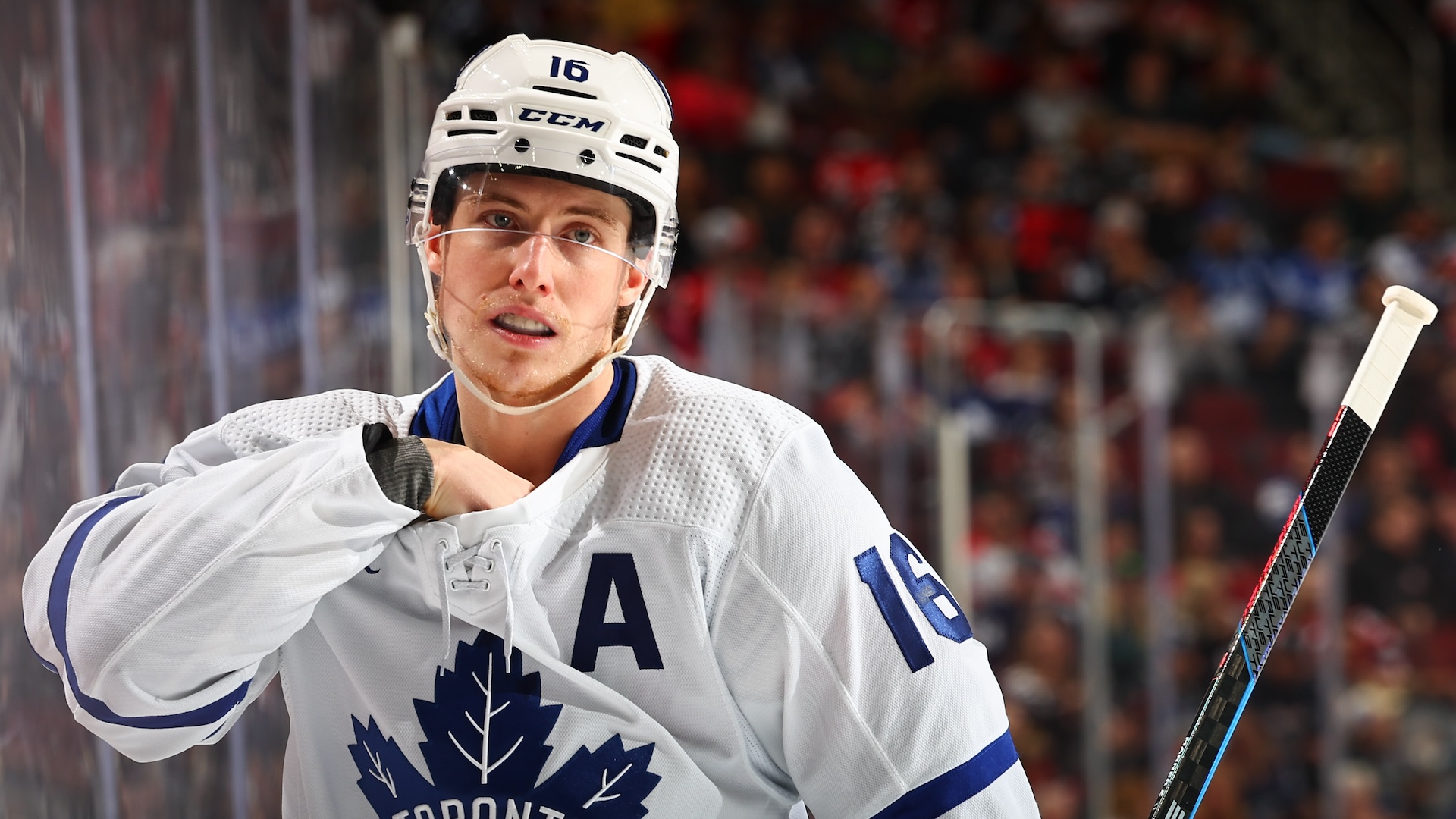 Mitch Marner comme défenseur face au CH ce soir : Craig Berube ouvre la ...