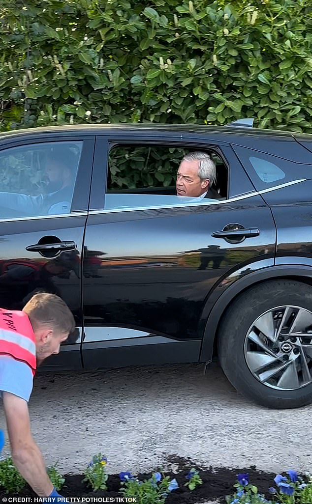 Nigel Farage helps vigilante gardener fill in 'monstrous' potholes
