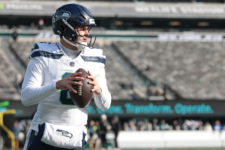 Viking Trade Pitch Could Make Seahawks QB Sam Howell This Year's Sam Darnold