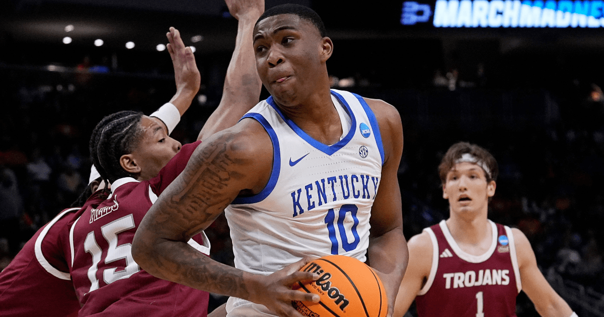 Brandon Garrison set to return to Kentucky in 2025-26