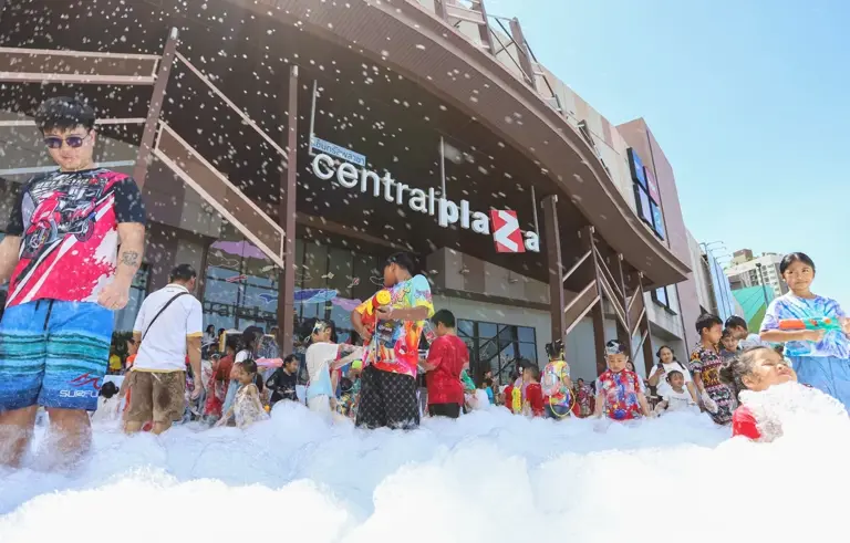 PROXIE บอยแบนด์ตัวท็อปแห่งวงการ T-Pop พาเริ่มต้นความสนุกต้อนรับสงกรานต์