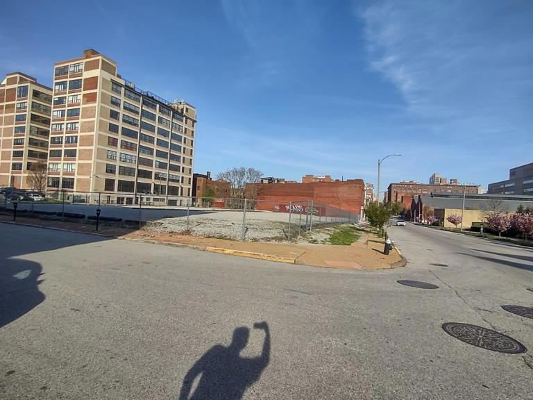 Revisiting the St. Louis scenes of ‘Escape From New York’ – What do ...