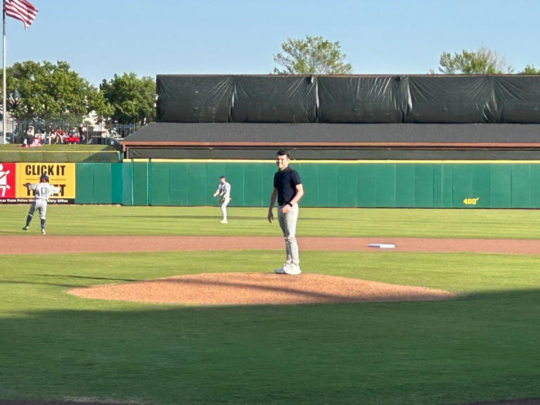 GALLERY: Meteorologist Christopher Pipkin throws out first pitch at ...