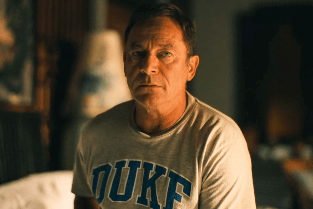 ‘White Lotus' Star Jason Isaacs Says Duke ‘Clearly' Wanted to ‘Go Viral ...