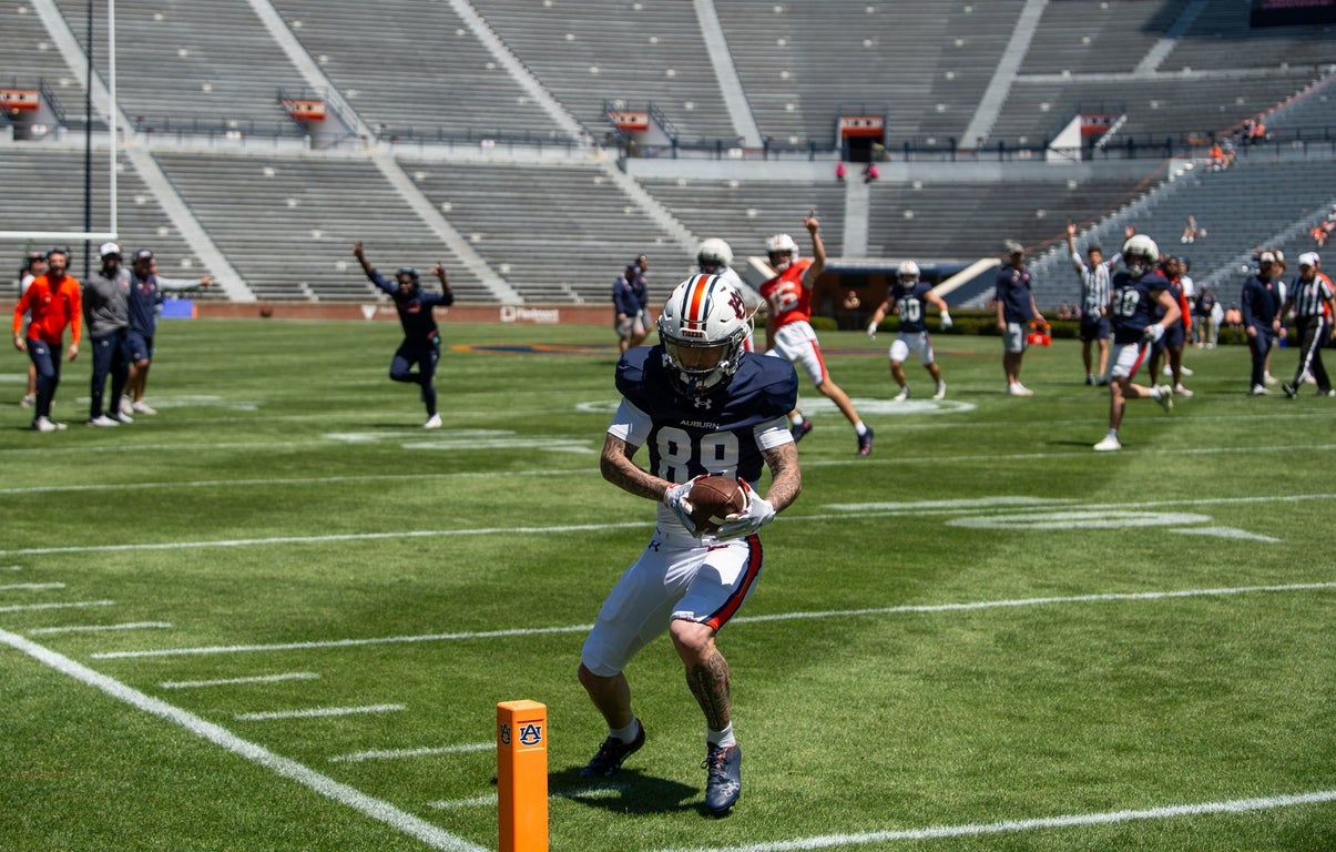Incredible scenes from Auburn Tigers A-Day football practice