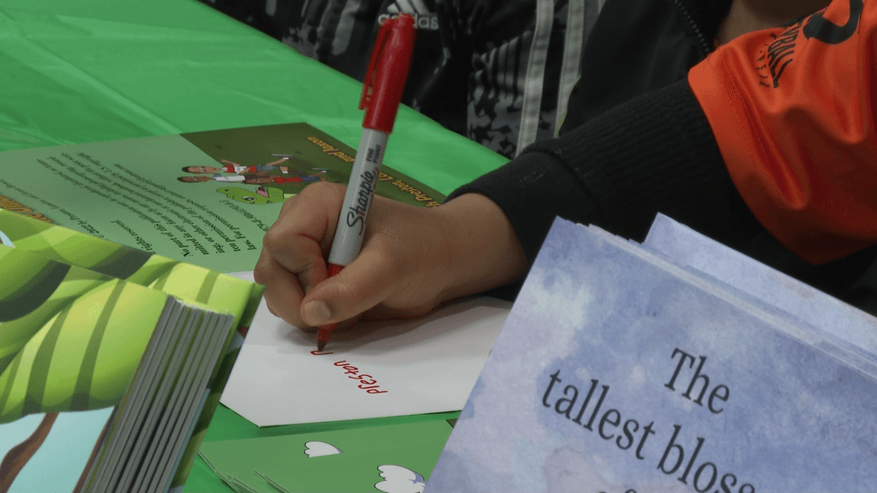 Local Author Showcase in Grand Blanc allows authors to show off books