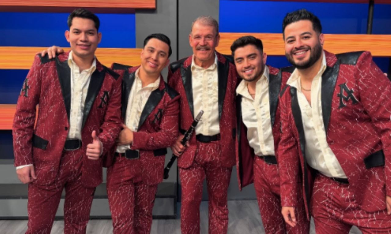 La Arrolladora Banda el Limón hace apuesta EXCLUSIVA con El Heraldo de ...