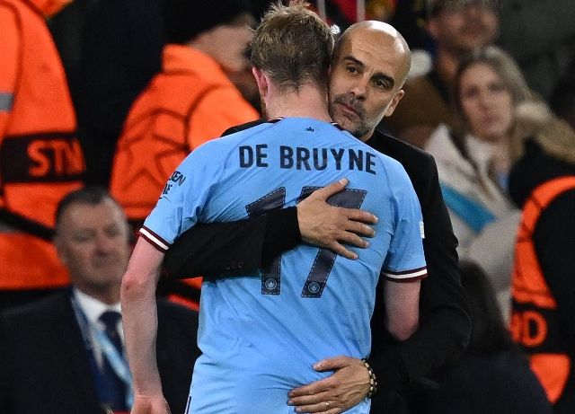 Man City Menang Comeback atas Crystal Palace, Guardiola: Semua Berkat ...