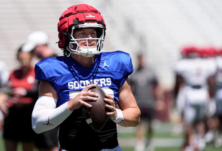Former SEC quarterback includes John Mateer among top 10 QBs in College ...
