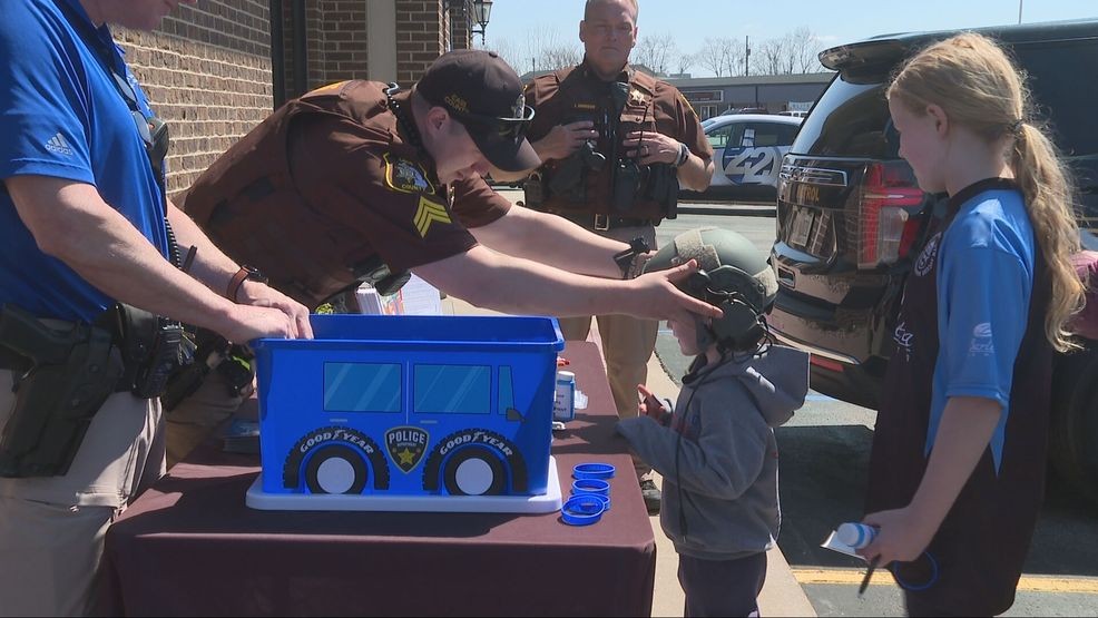 'Meet Your Hero Day' connects kids with first responders in Cass County