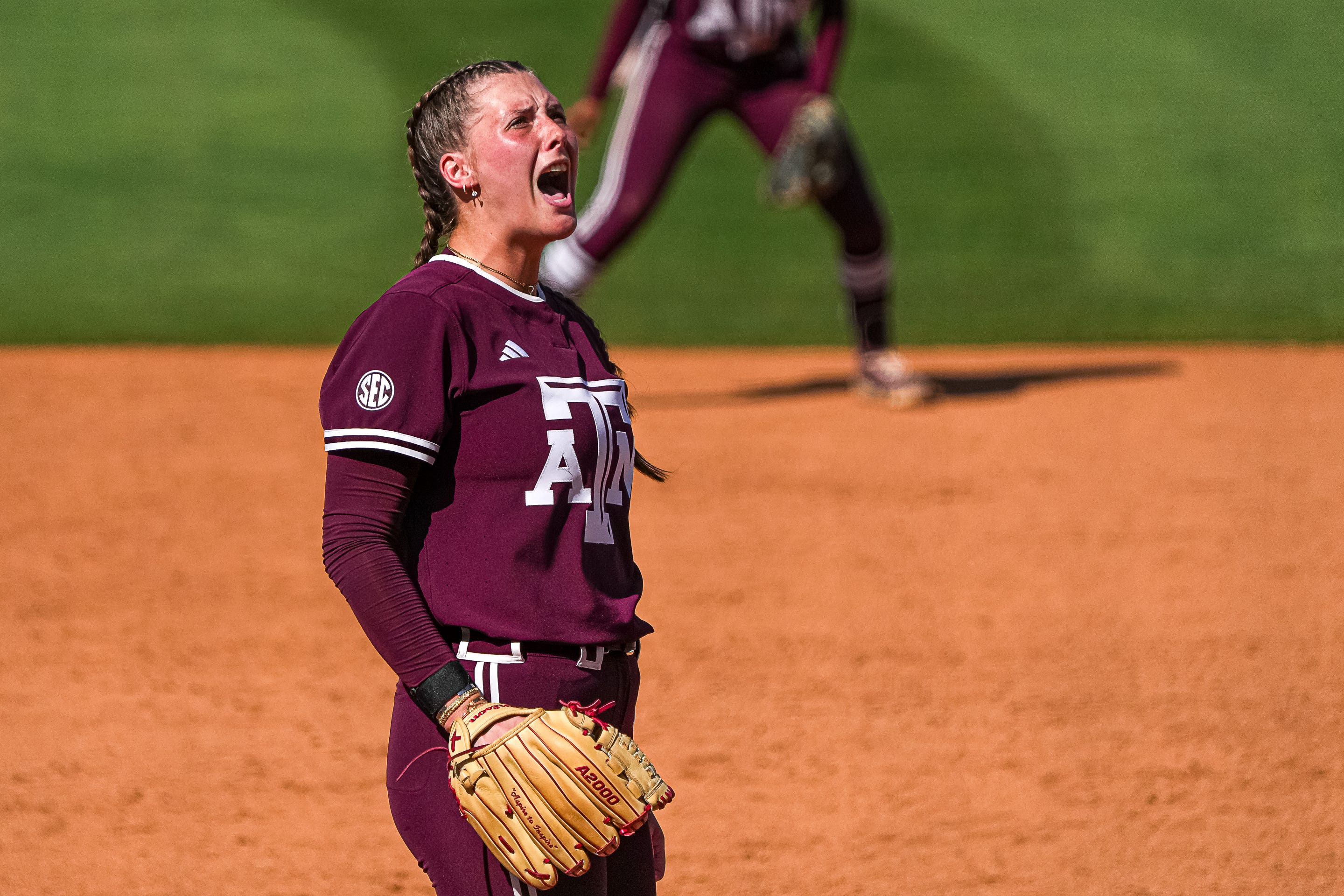 Texas A&M vs LSU softball: Aggies hold off Tigers' rally thanks to ...