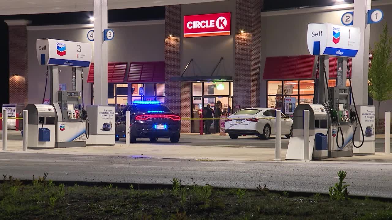 Masked gunman kills Clayton County gas station clerk, police say