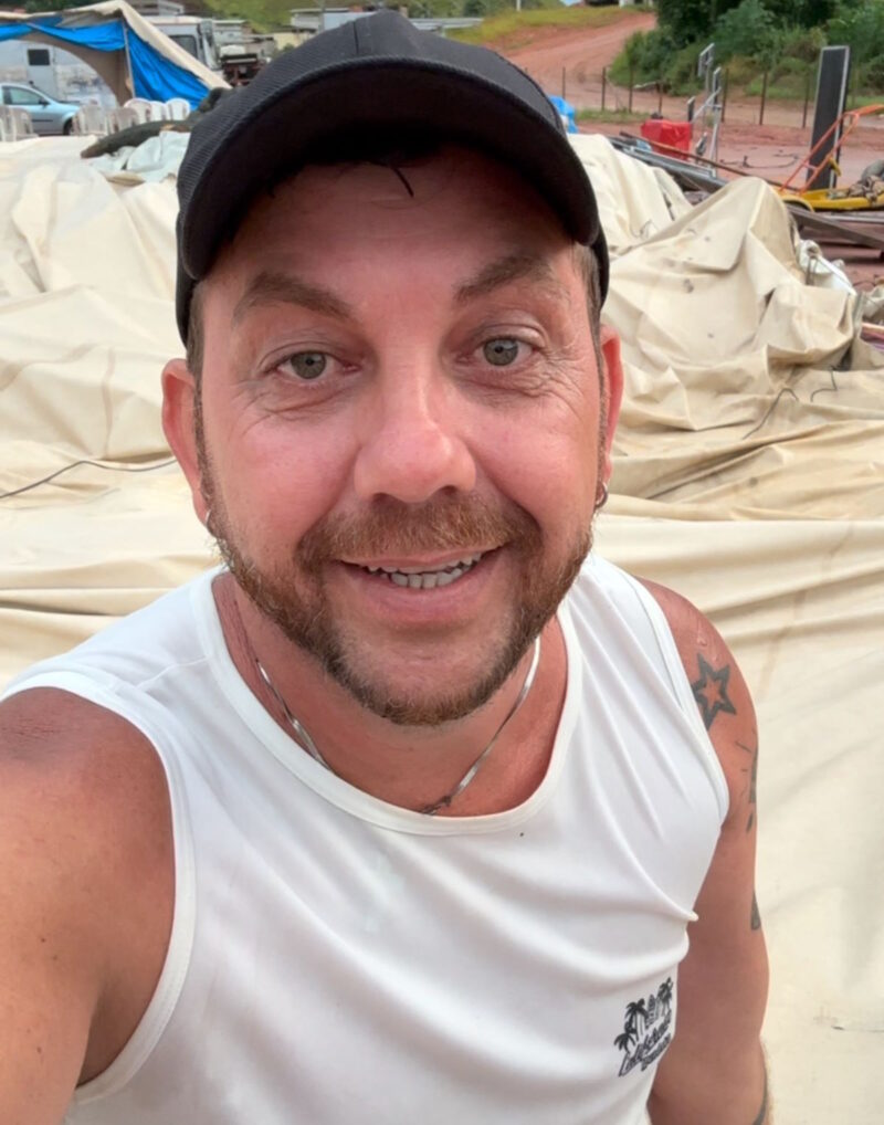 Ex-BBB Edilberto Simões arrecada mais de R$ 50 mil após temporal destruir circo