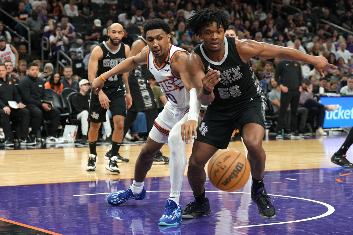 San Antonio Spurs Justify Roster Decision in Blowout to Phoenix Suns