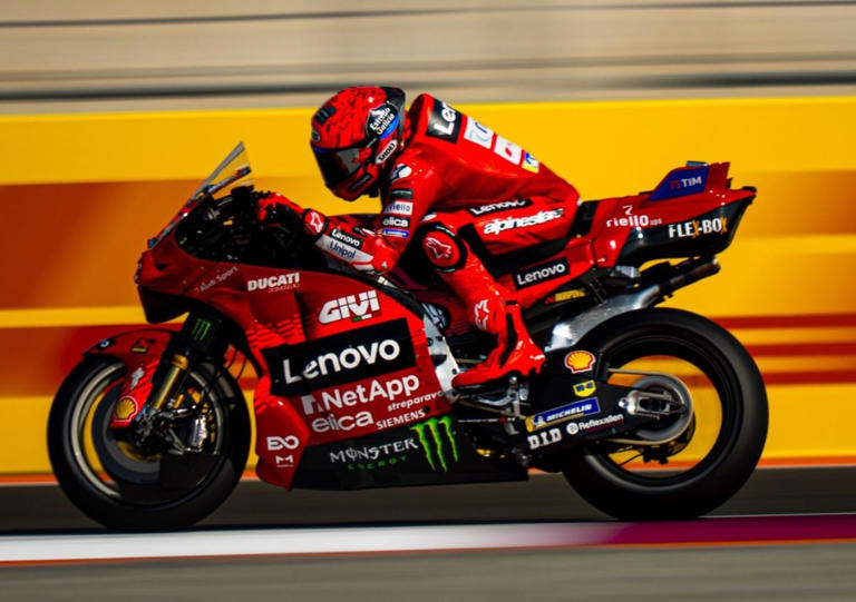 Marc Marquez Menang Sprint MotoGP Qatar 2025, Pecco Bagnaia Kalah Jauh