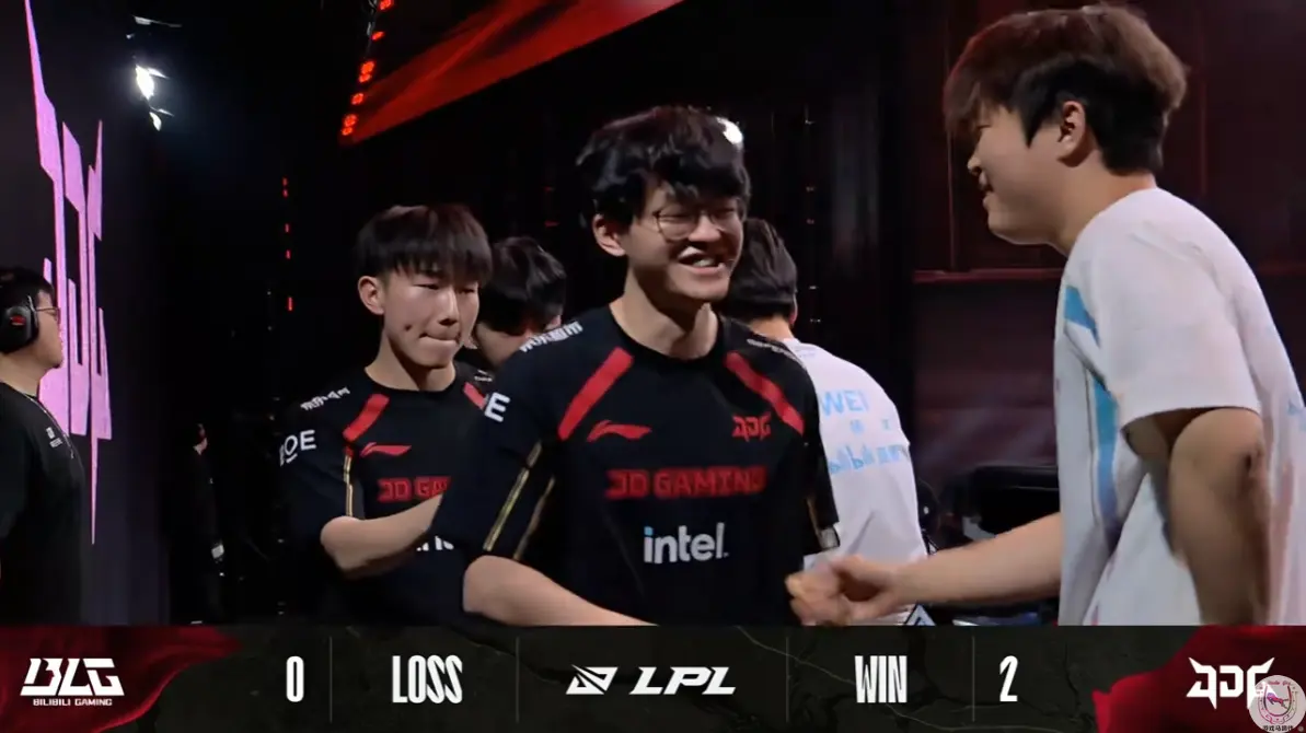 LPL：Xun是对的！JDG零封BLG涅槃打野太离谱Ale约里克教科书