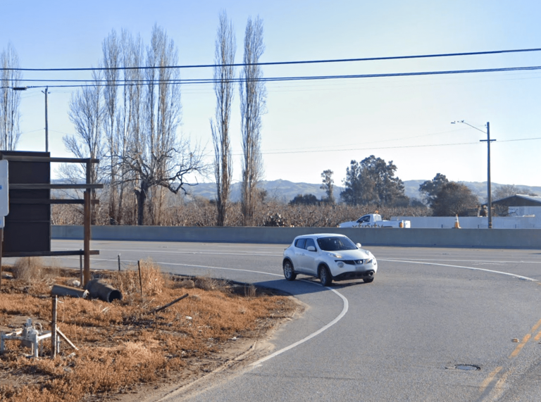 Freeway project to permanently close 2 access roads to Highway 101 near ...
