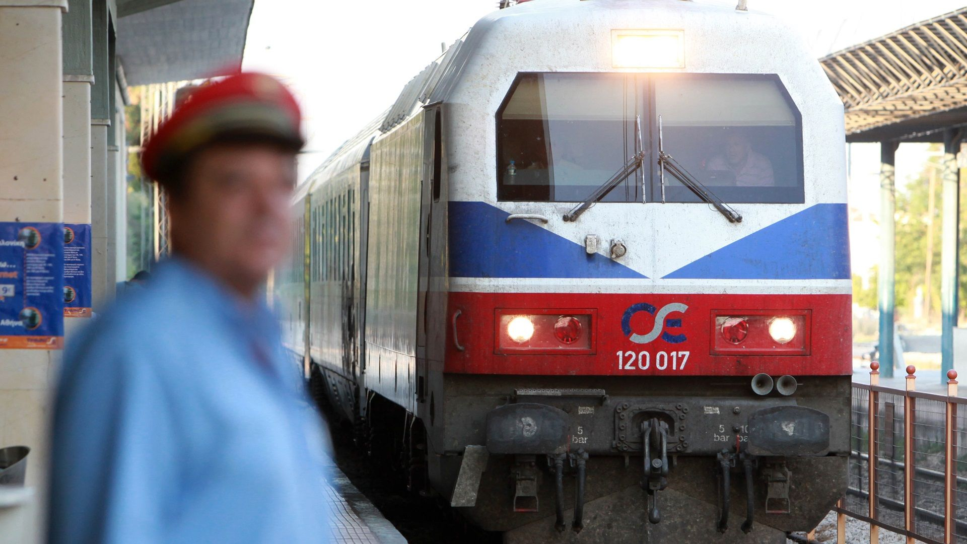 "Δείξε μου τον φίλο σου": Οι Γάλλοι και ο ελληνικός σιδηρόδρομος