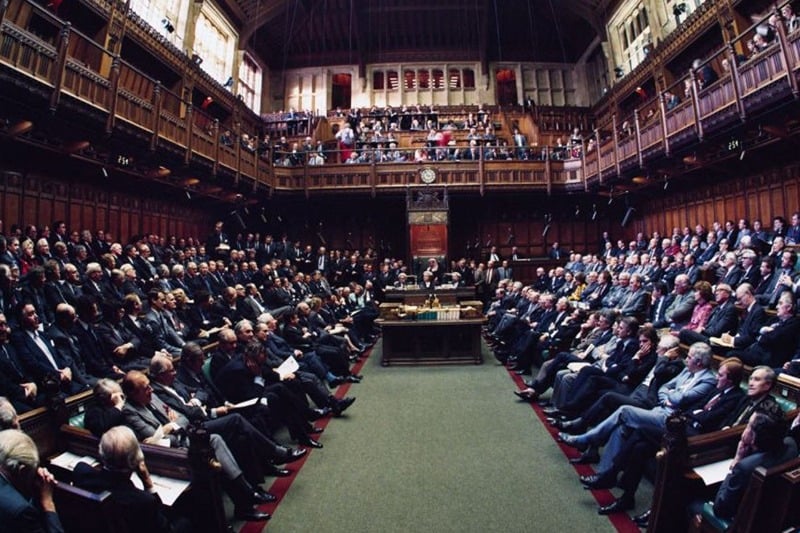 Le gouvernement britannique défend sa réforme contre les demandeurs d'asile