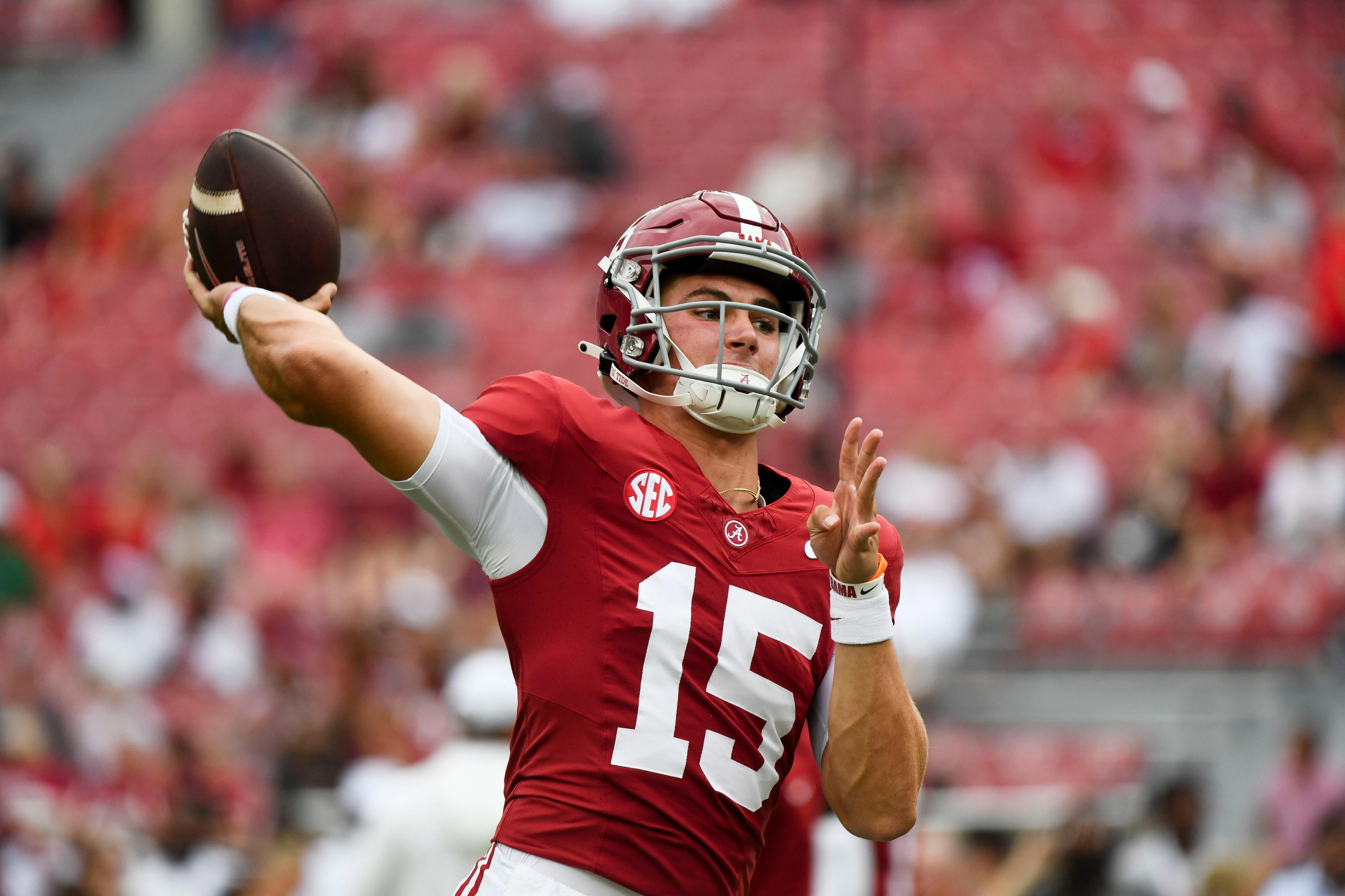 Alabama reportedly names starting quarterback for 2025 season