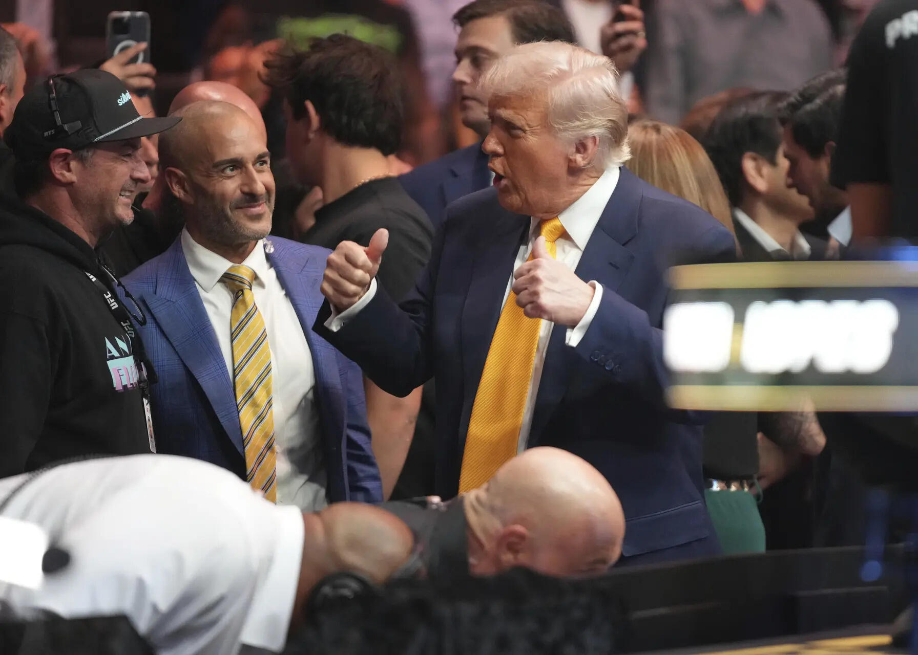 Trump's signature dance at UFC event garners attention, netizens say ...