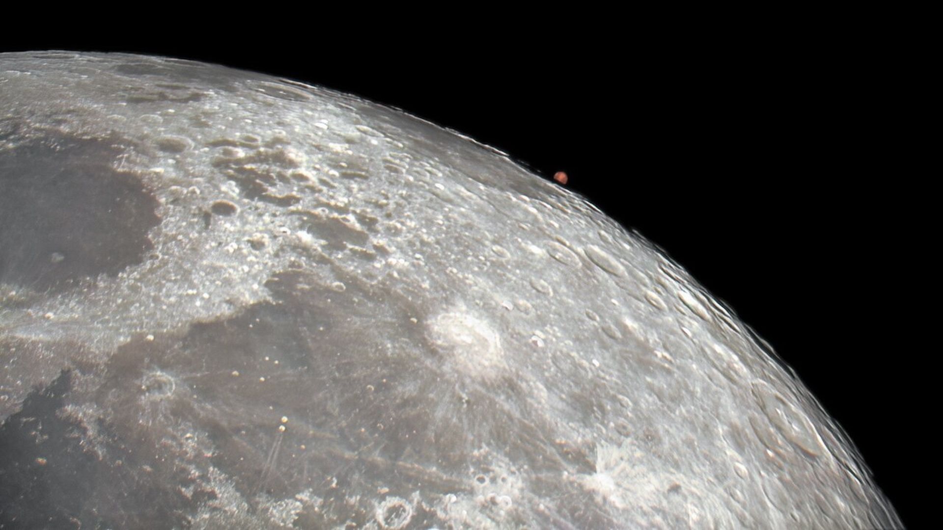 Space photo of the week: Mars rises over the moon's horizon at the best ...