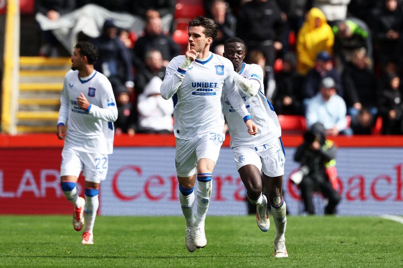 Ianis Hagi shuts Aberdeen up as 10-man Rangers in final act of defiance ...