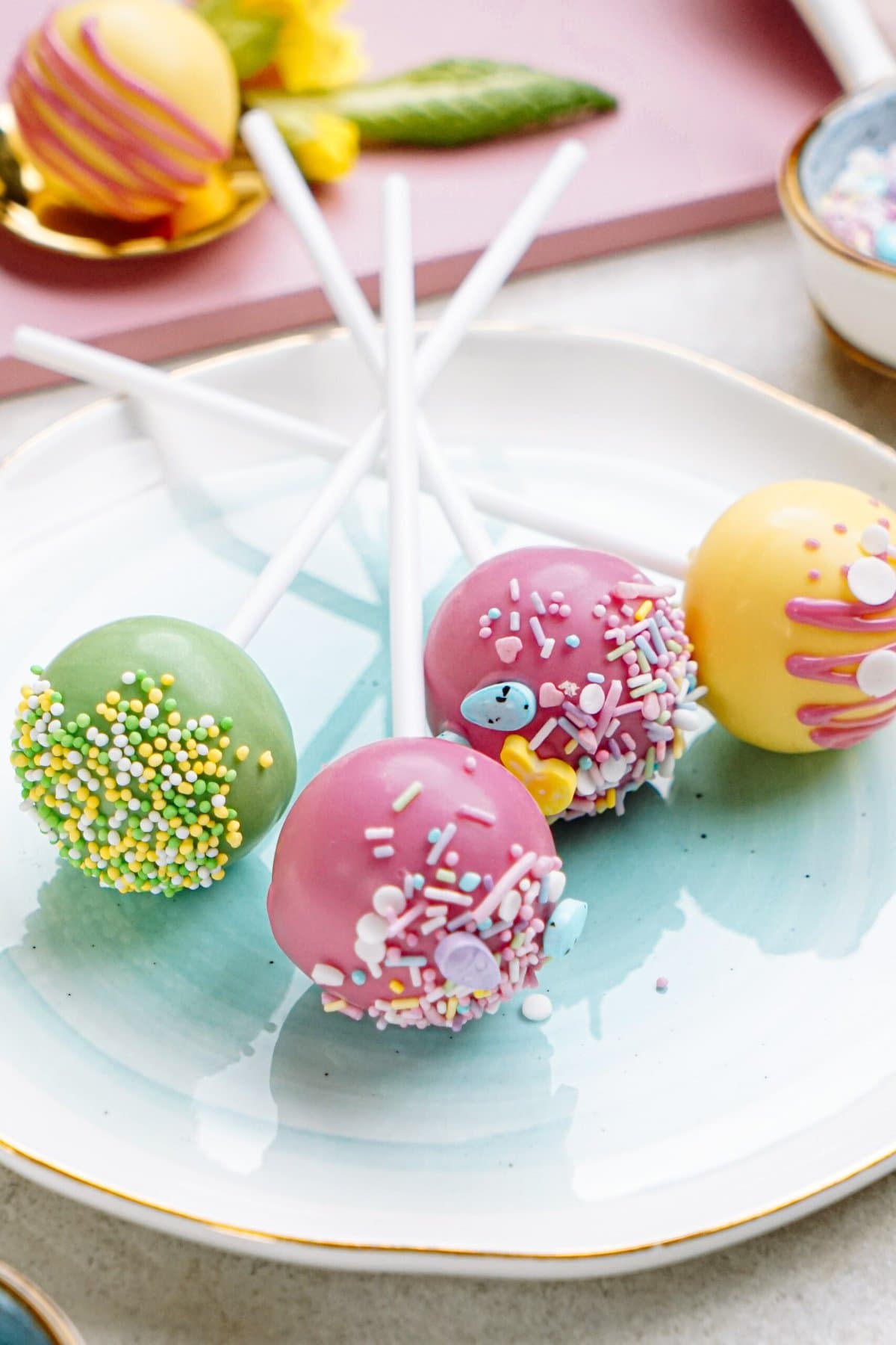Easter Cake Pops