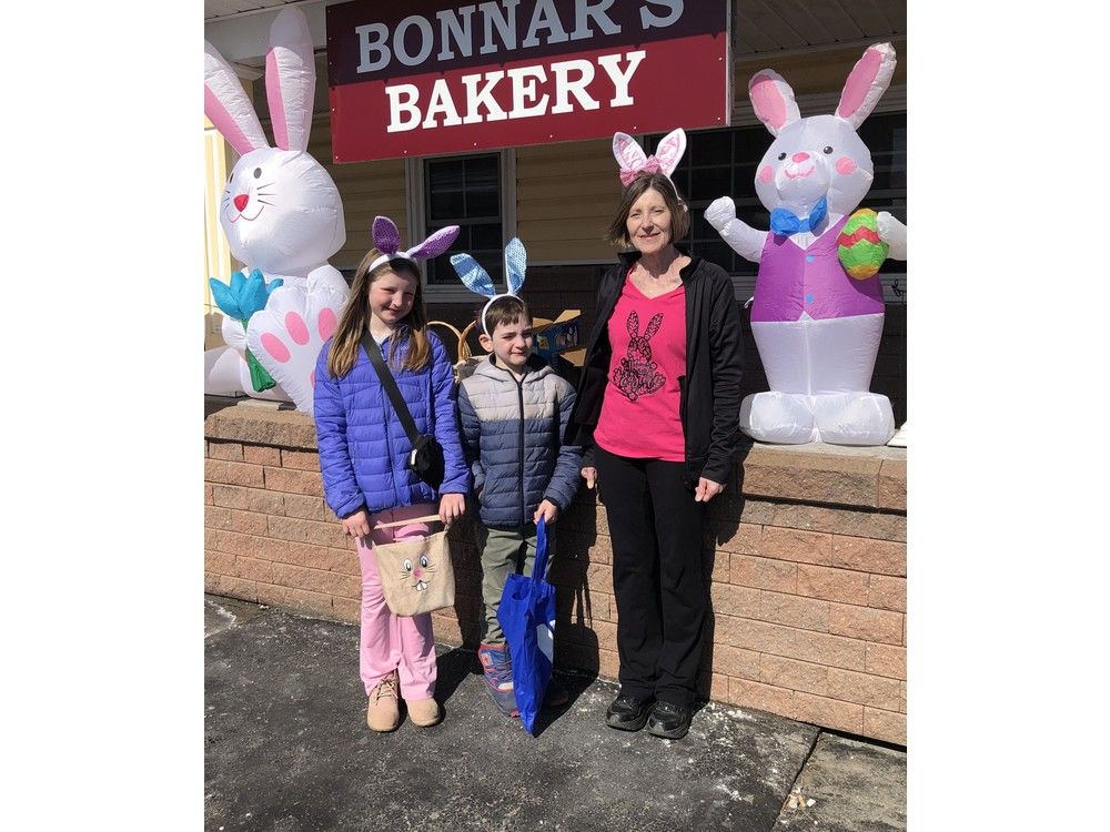 IN PHOTOS: North Sydney welcomes families for Easter Bunny Hop