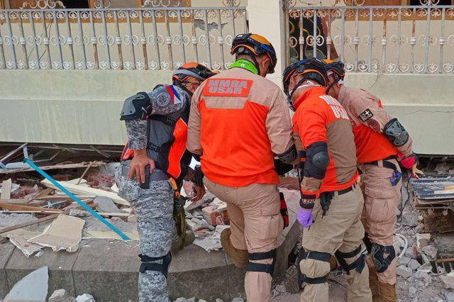 PH humanitarian team returning home after mission in quake-hit Myanmar