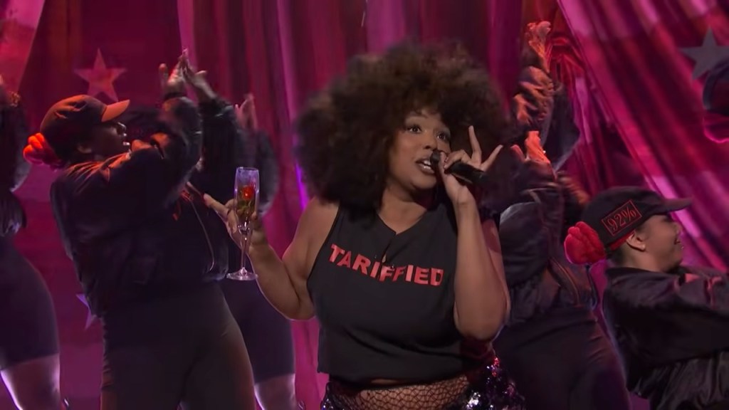 Lizzo makes not-so-subtle jab at President Trump’s tariffs during SNL ...