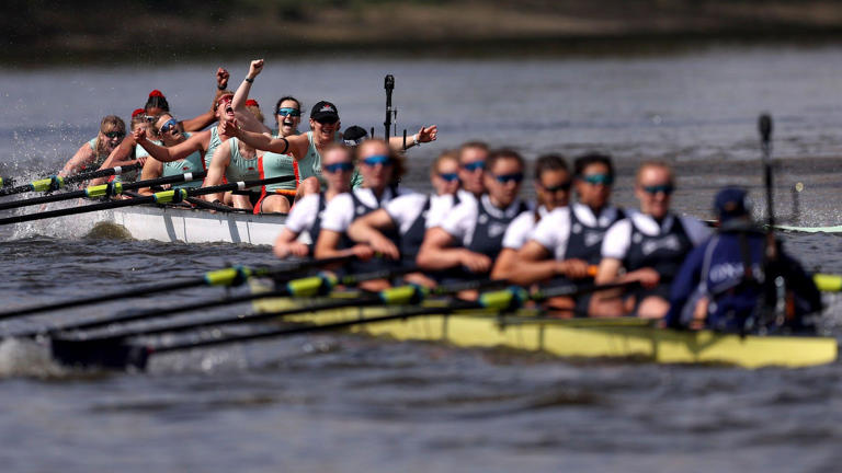 Cambridge win women's Boat Race after restart