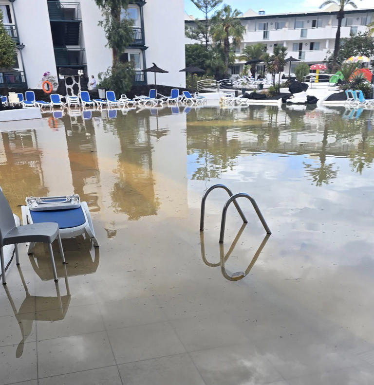 Travel warning issued for Lanzarote amid 'Armageddon' floods on island