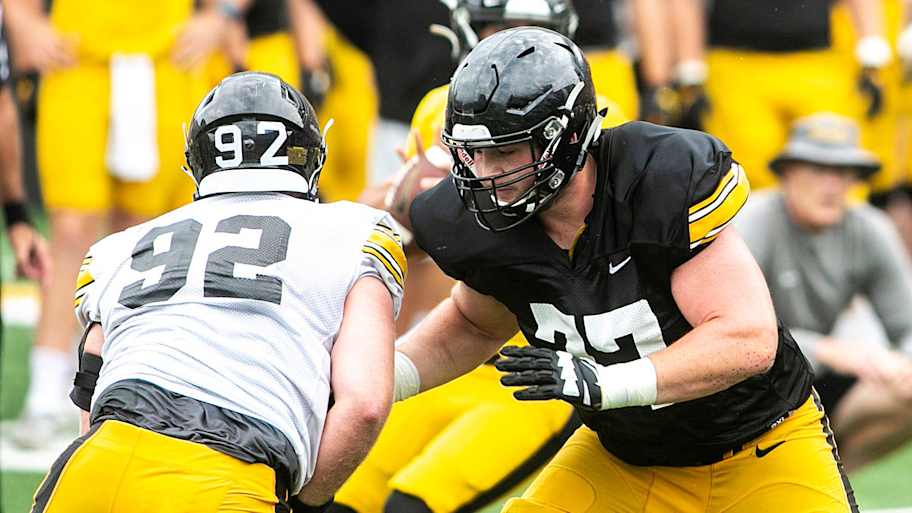 New York Giants Draft Prospect Profile: G Connor Colby, Iowa