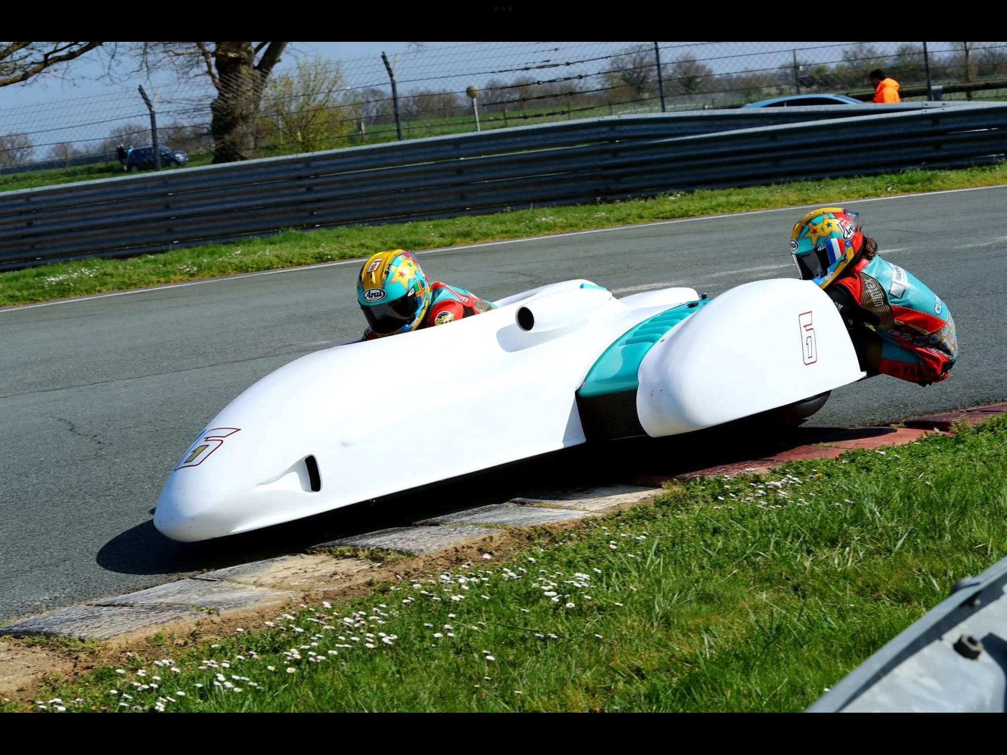 Double World Sidecar Champions begin their 2025 campaign