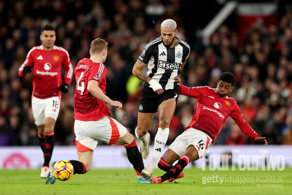 [if.preview] ‘4위 도전’ 뉴캐슬vs‘UEL 우승’ 맨유, ‘UCL 티켓’ 향한 두 팀의 ‘동상이몽’