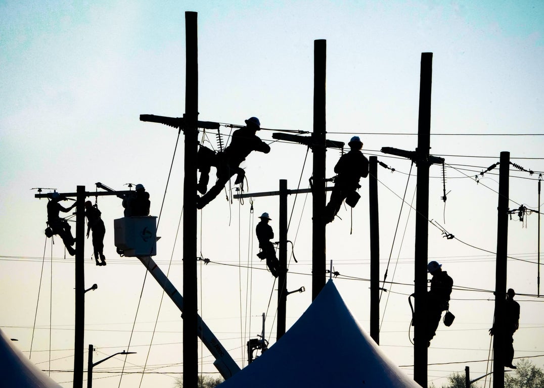 Captivating photos from the Midwest Lineman's Rodeo