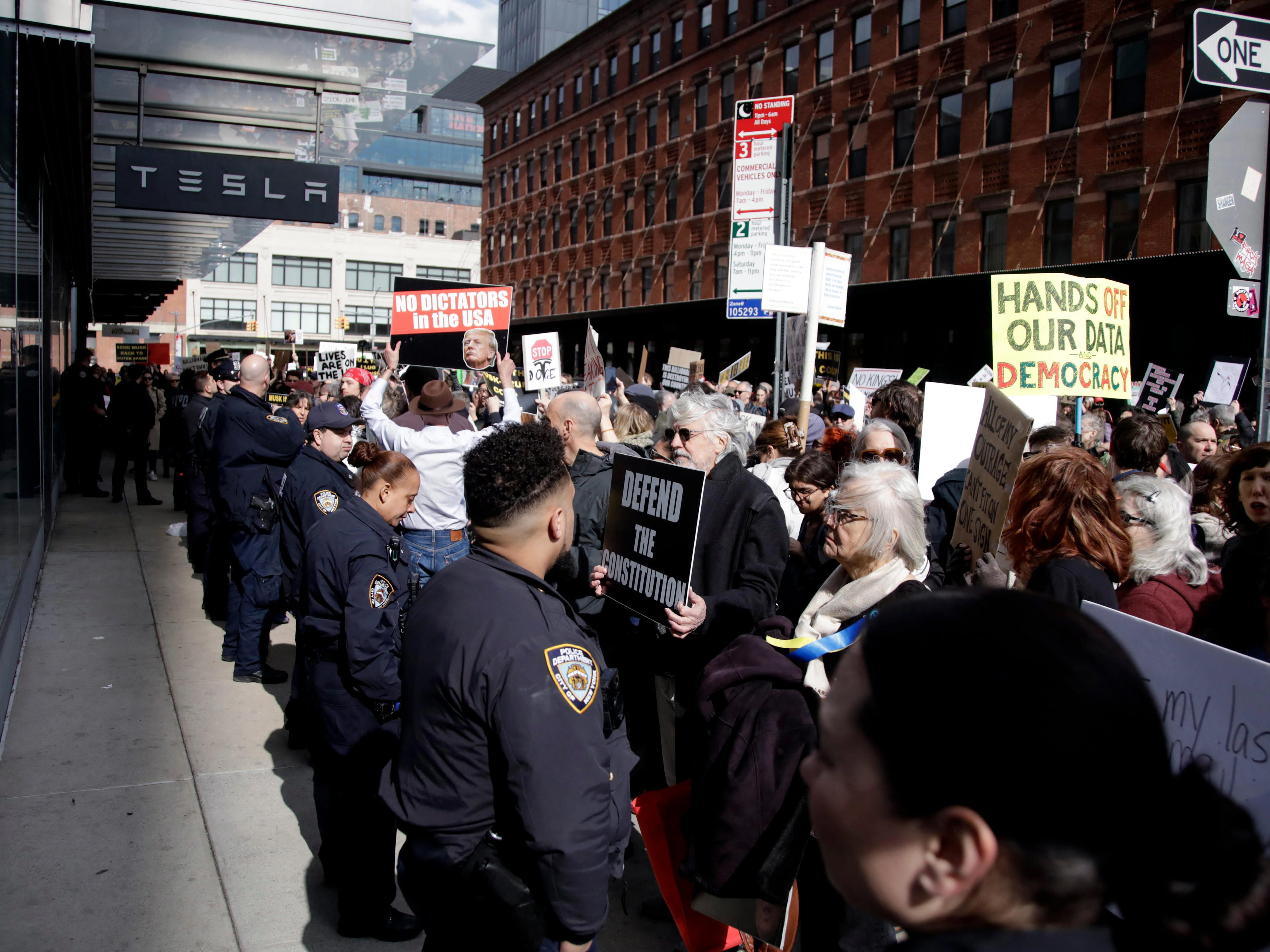 Elon Musk built Tesla's showrooms in true-blue enclaves. Now he's ...