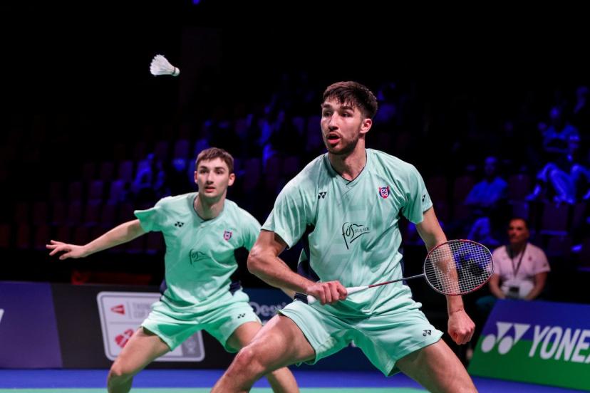 Les frères Popov et la paire Adam-Rossi en finale des Championnats d ...