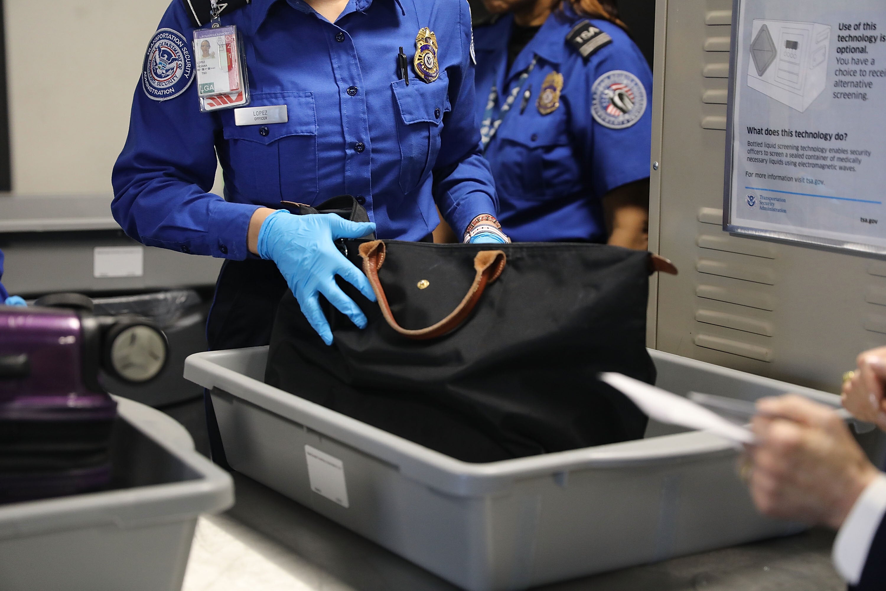 16 Of The Wildest Items TSA Spotted In People's Luggage