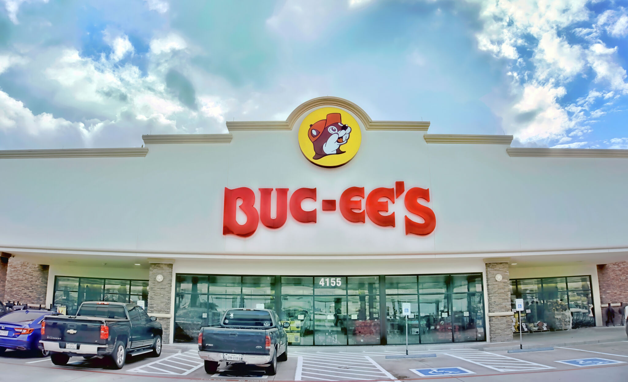 Four years in works, Mississippi's first Buc-ee's has opening date