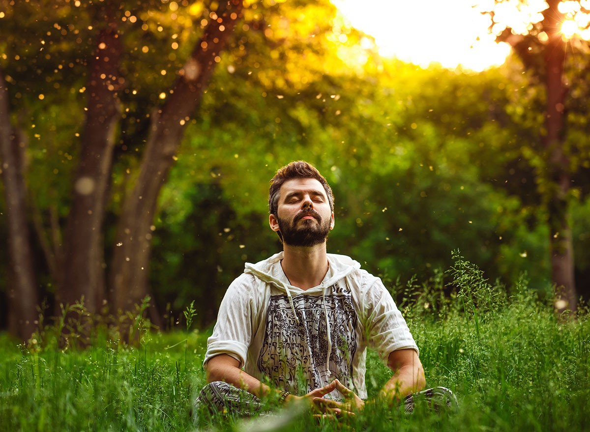 I'm a Body Expert and This Breathing Hack Melts Fat and Boosts Energy