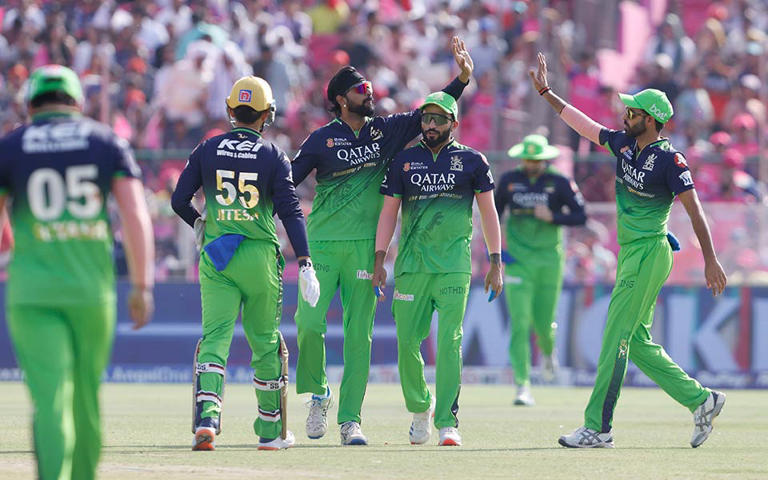 IPL 2025: Funniest Memes from RR vs RCB Mid-Innings of Match 28