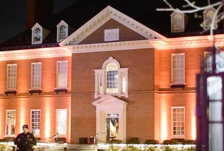 Pennsylvania Governor Josh Shapiro’s home set on fire by arsonist while ...